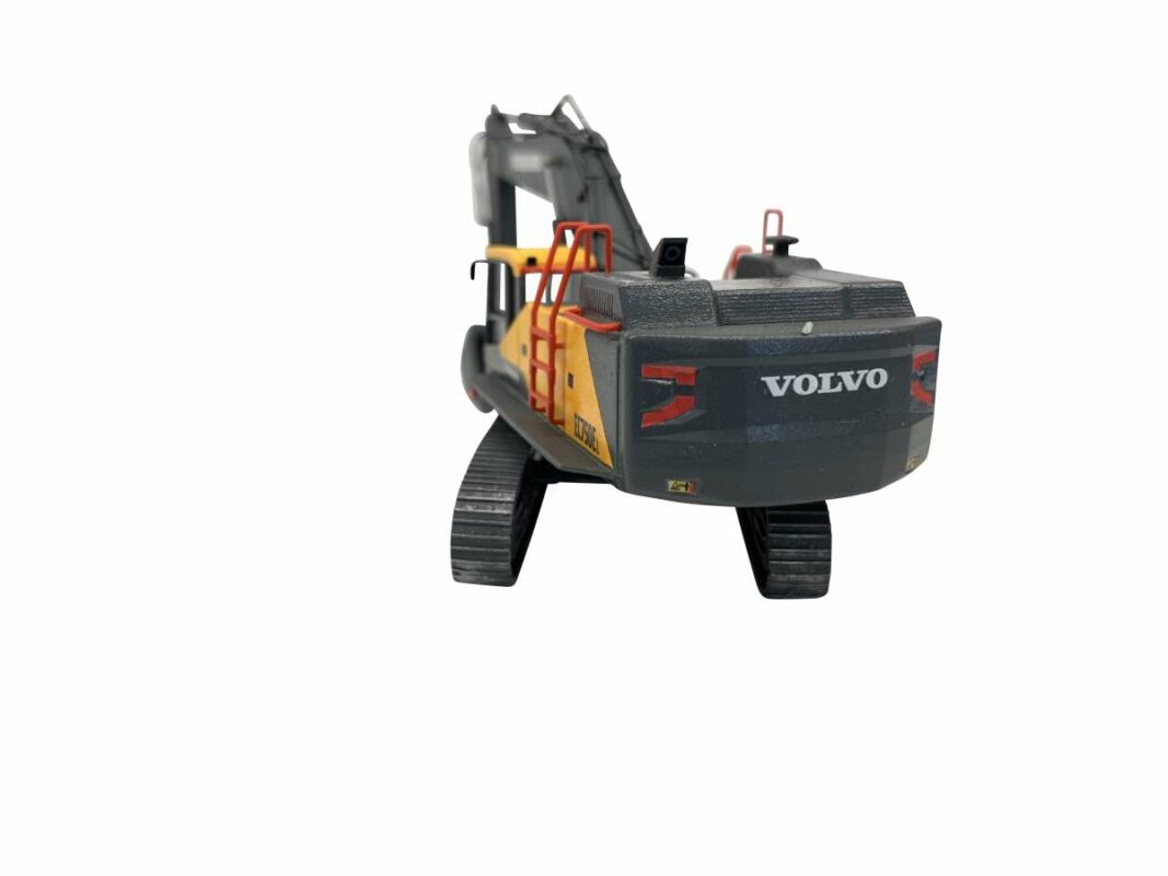 EXCAVATOR EC950EL – truckpassion.net