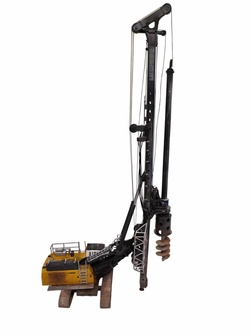 DRILLING RIG LB28 – truckpassion.net